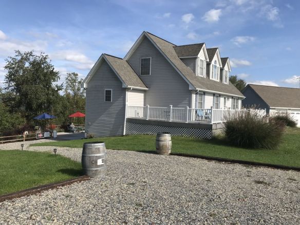 New River Vineyard | Wine Trails and Wanderlust
