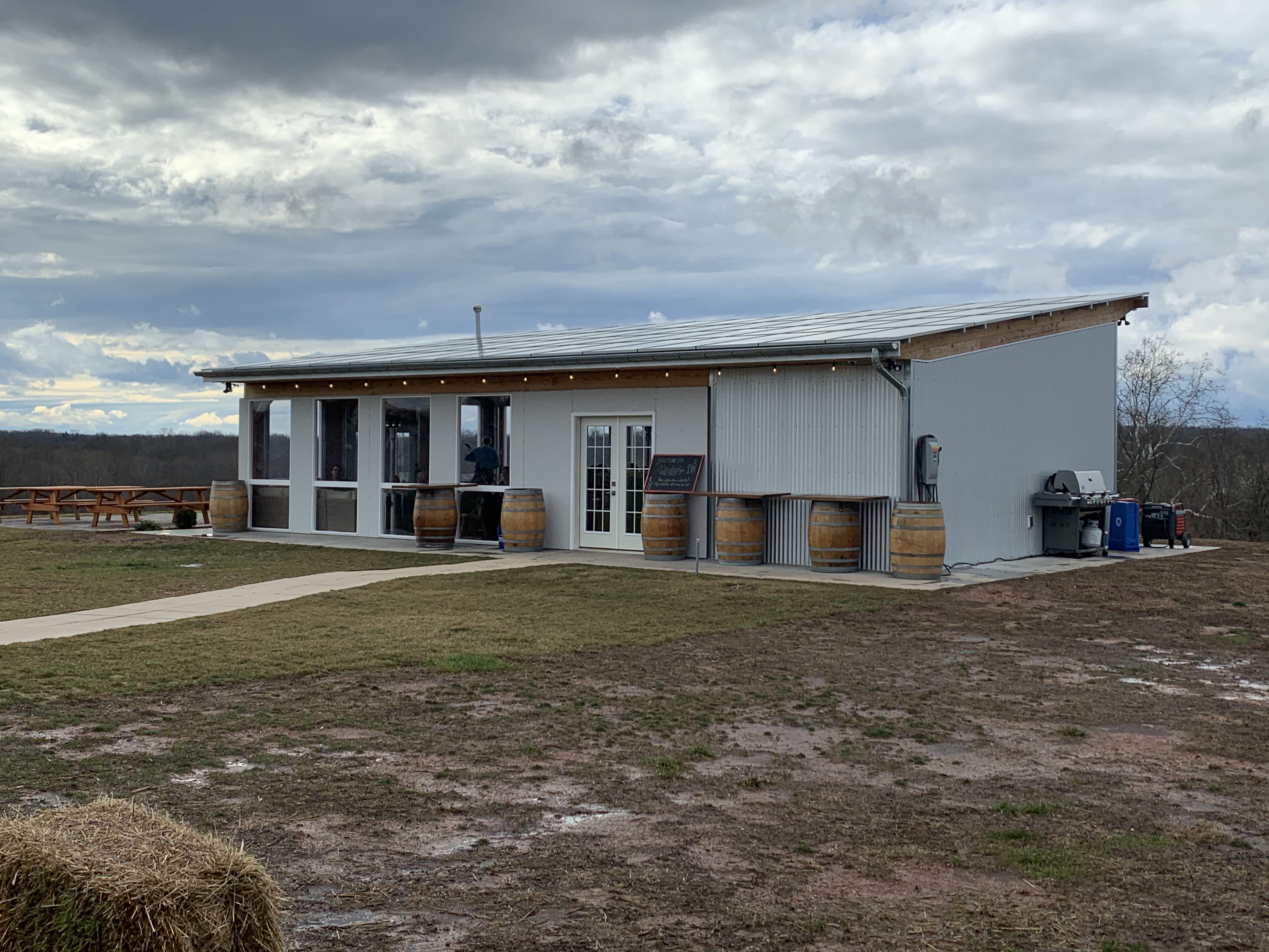 Windridge Vineyards | Wine Trails and Wanderlust