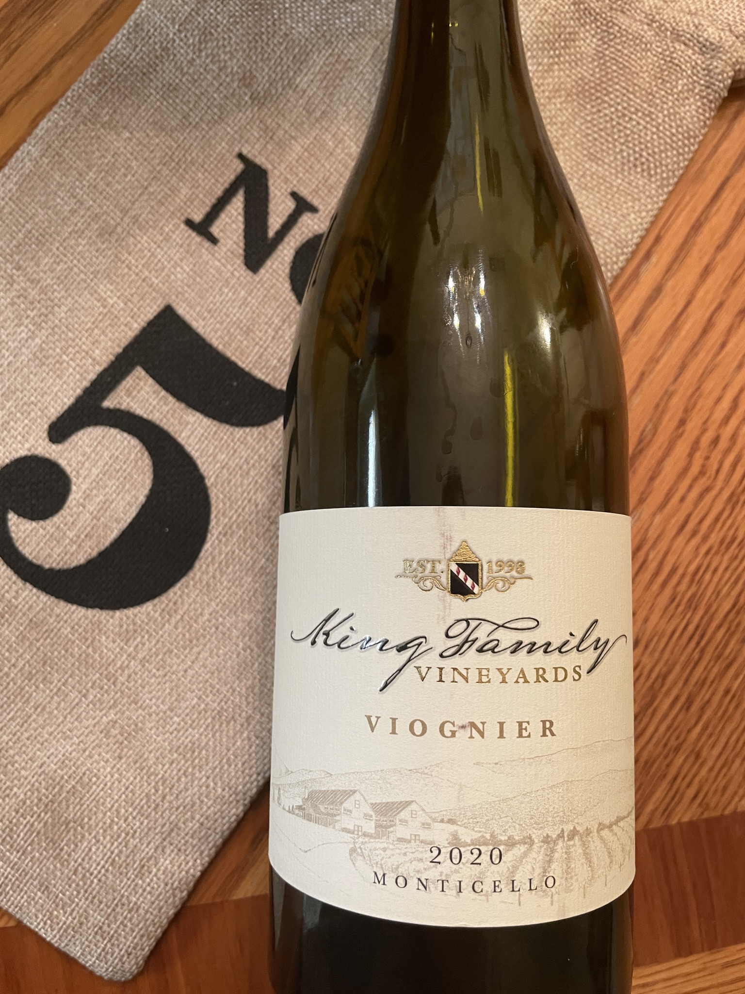 Virginia Viognier Blind Tasting Showdown | Wine Trails and Wanderlust