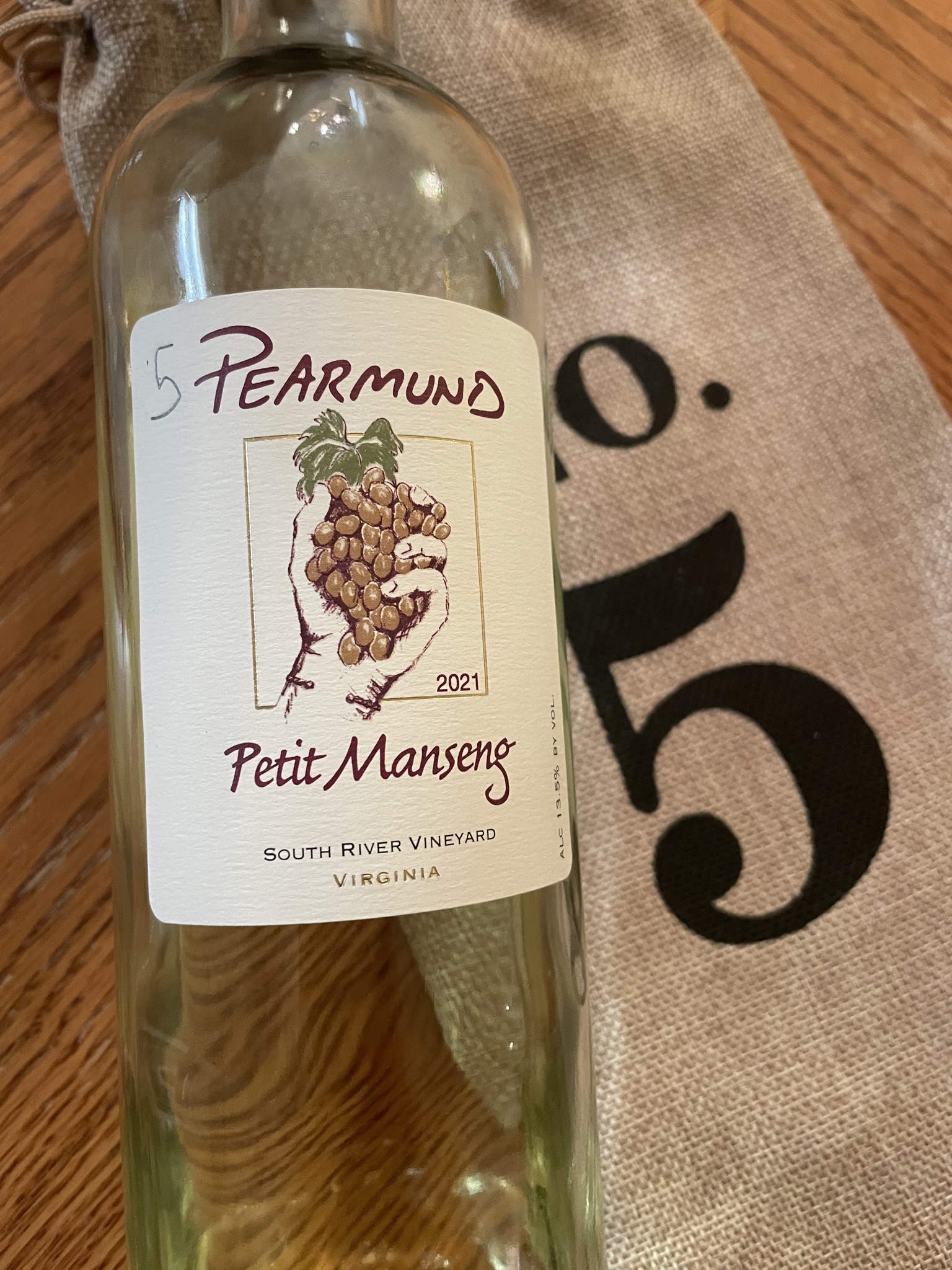 Virginia Petit Manseng Blind Tasting Showdown | Wine Trails and Wanderlust